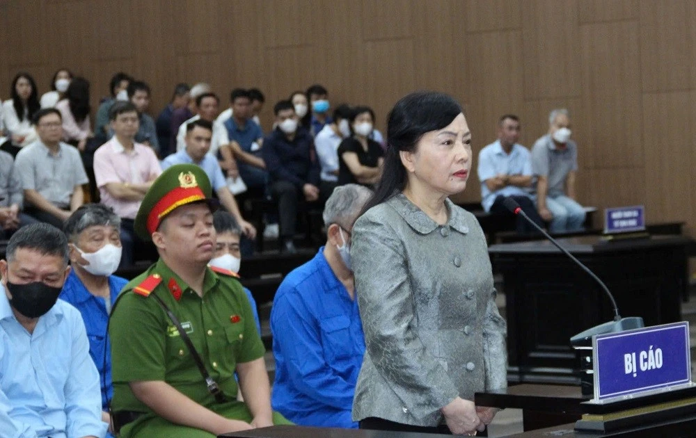 Cựu Bộ trưởng Nguyễn Thị Kim Tiến lý giải việc nhận tiền tỷ từ cấp dưới