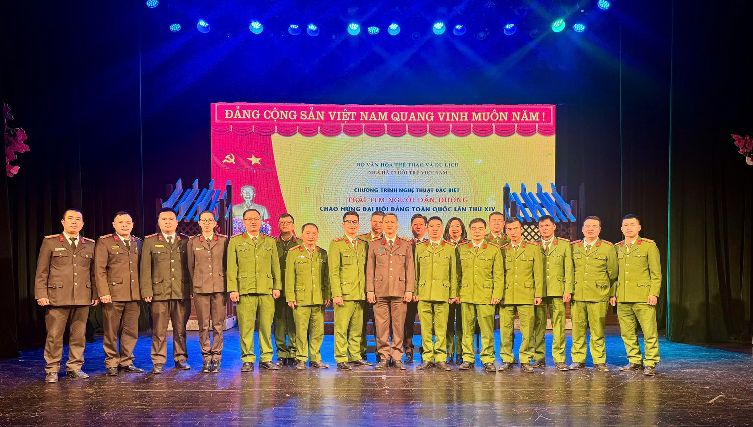 Công an Tây Hồ tổ chức sinh hoạt chính trị qua vở kịch 'Trái tim Người ...