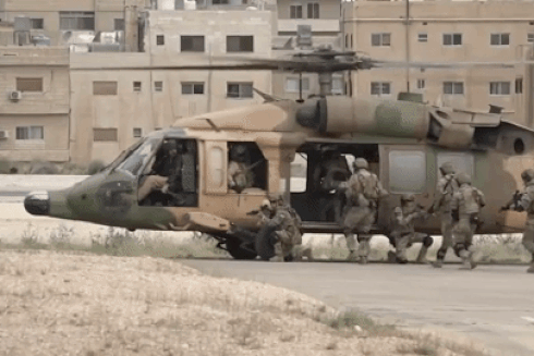 Trực thăng Mi-26 Halo Nga và V-22 Osprey Mỹ "so găng" tại SOFEX